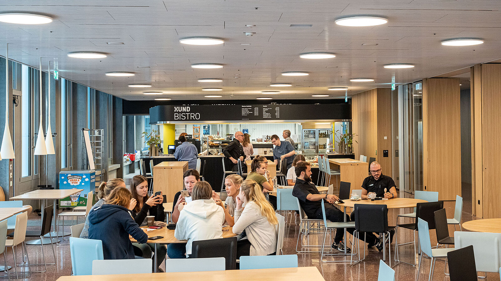 XUND – Aus- und Weiterbildungen im Gesundheitswesen